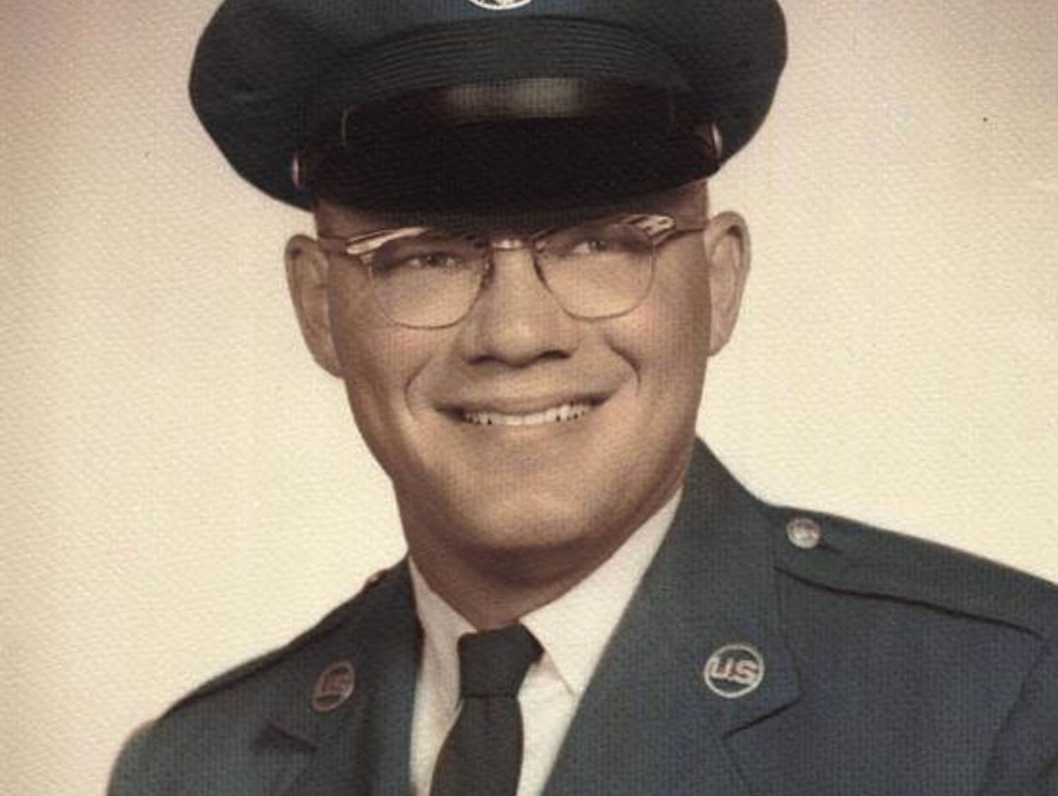 Henry Thomas King, Jr.,